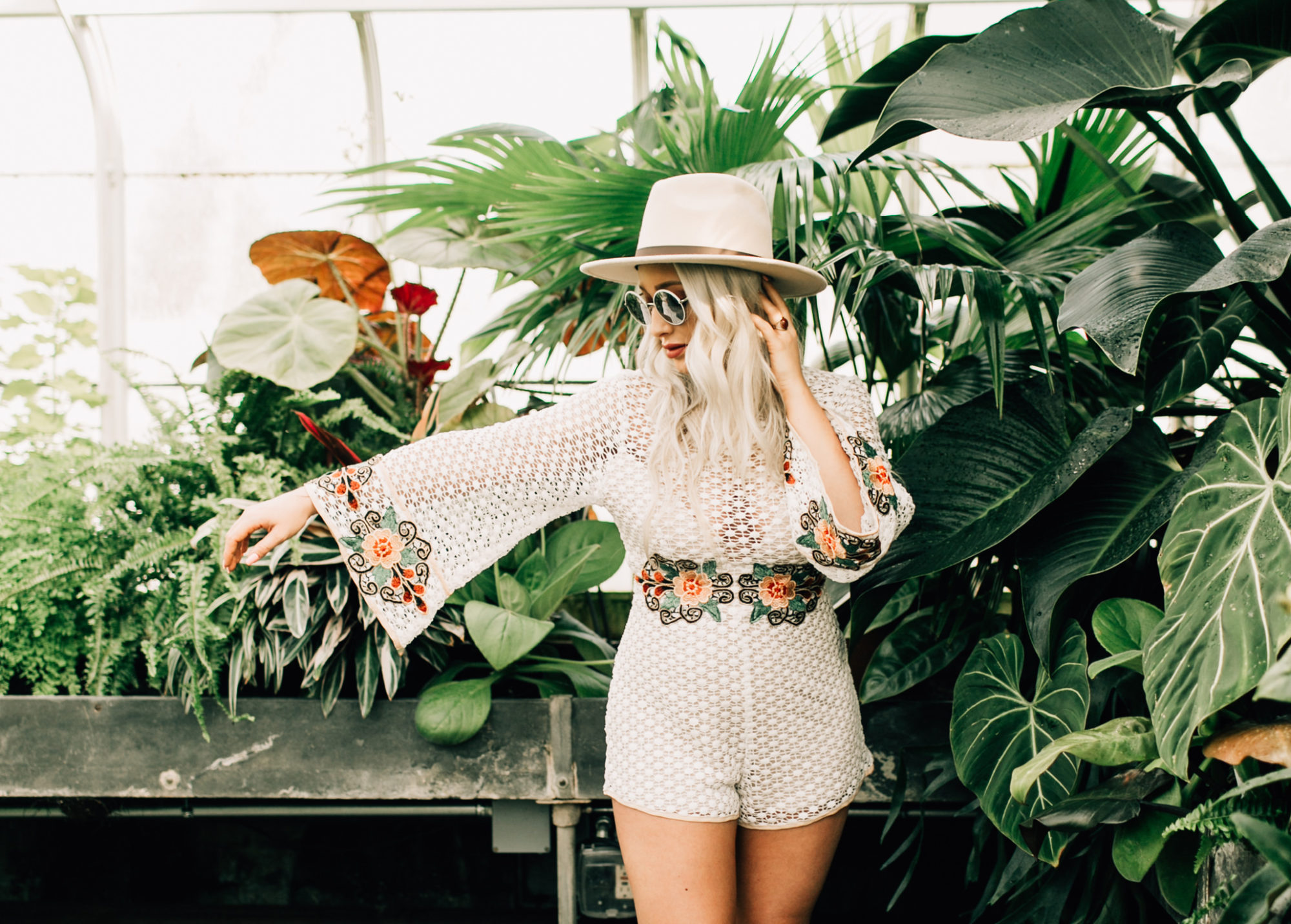 Coachella Style Inspiration - Jenna Bechtholt Photography
