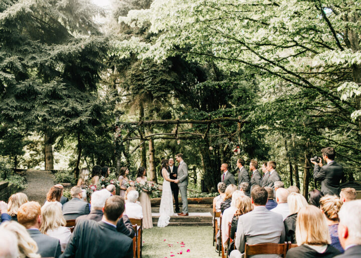 JM Cellars Wedding in Woodinville, WA - Jenna Bechtholt Photography